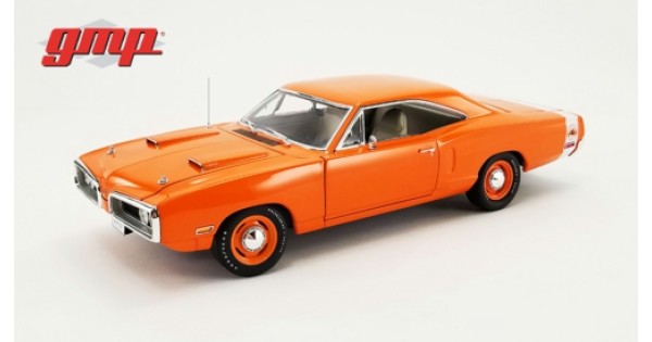 GMP18956 - 1/18 1970 DODGE CORONET SUPER BEE - GO MANGO