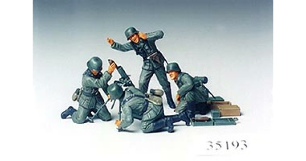 TAM35193 - 1/35 GERMAN INFANTRY MORTAR TEAM